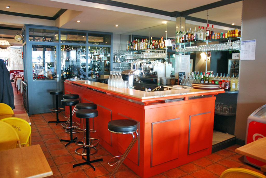 Le Bistrot du Prince Noir - Restaurants à Monflanquin - Guide du Lot et ...