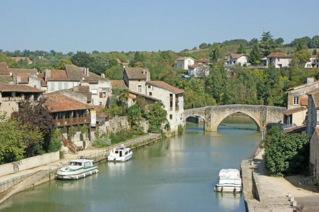 Découvrez et Visitez Nérac et l'Albret - Tourisme et Vacances en Albret